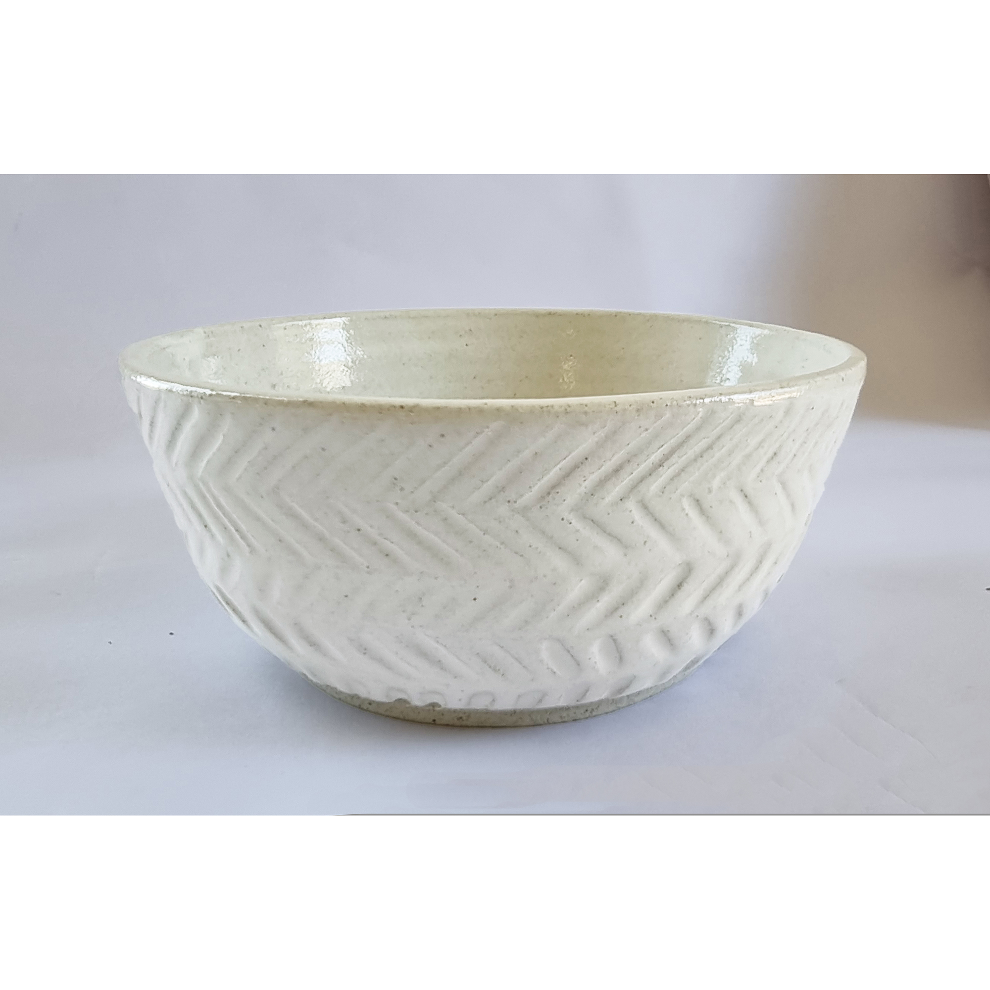 'Herringbone' Medium Japanese Style Bowl Handmade by EKO